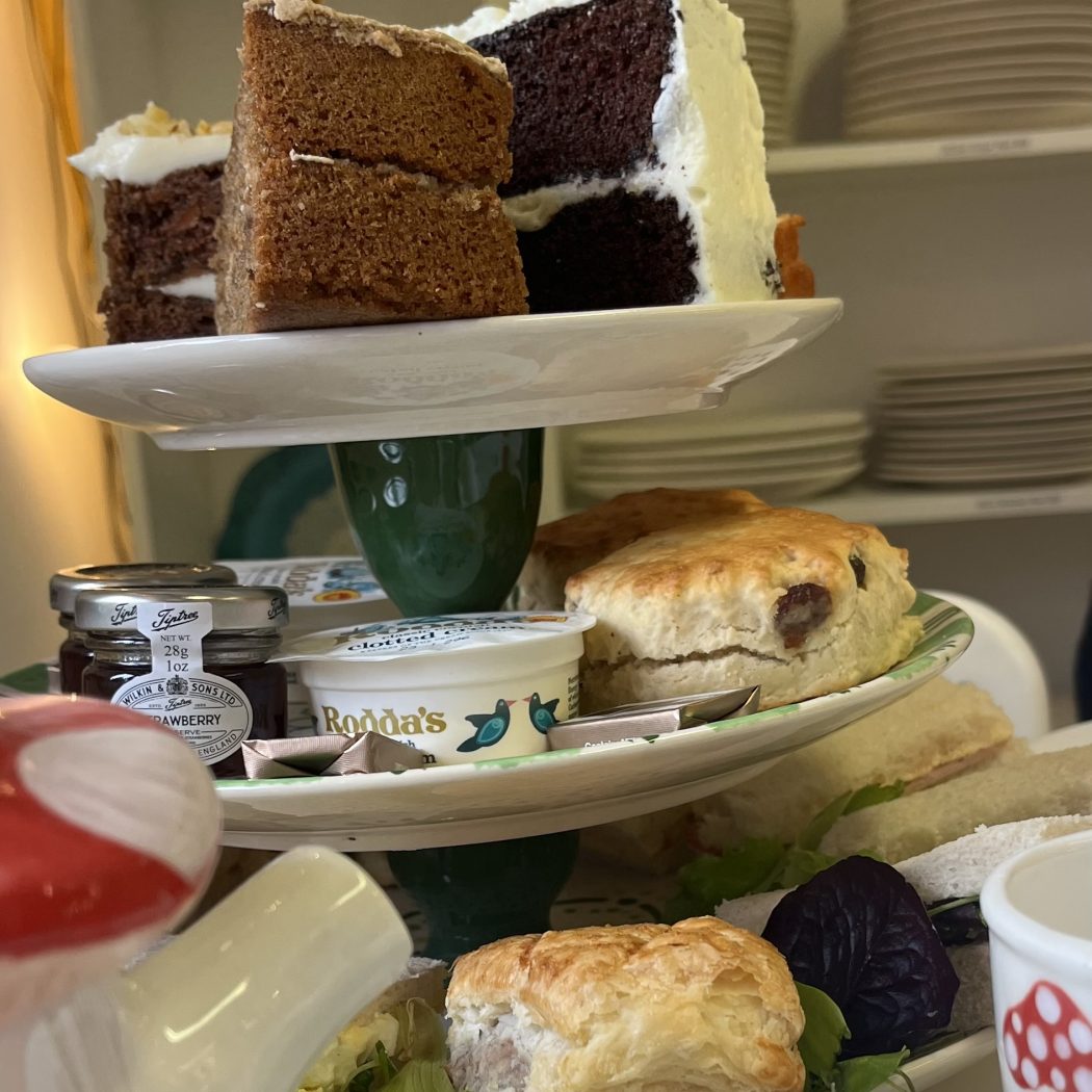 Pottery Painting And Afternoon Tea – Paint Your Own Ceramics